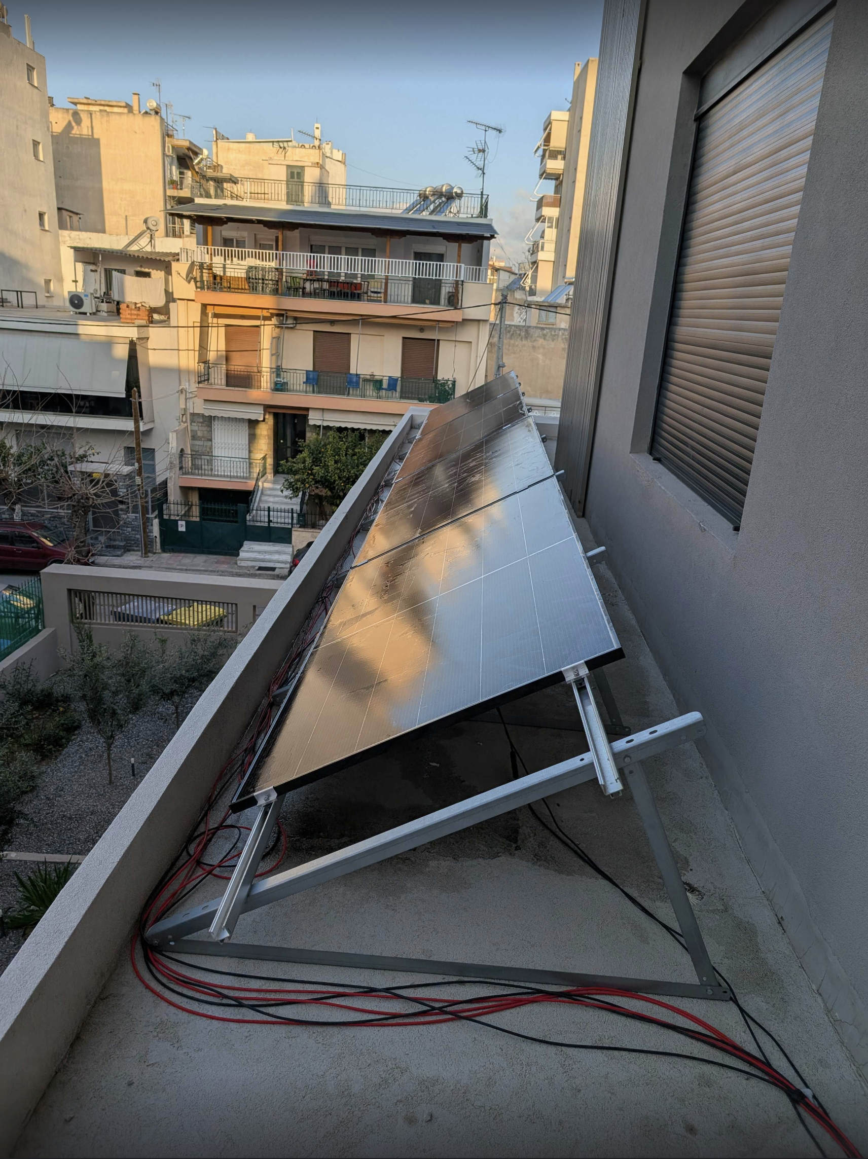 Balcony Solar in Greece — The Legal Grey Zone Nobody Talks About ...